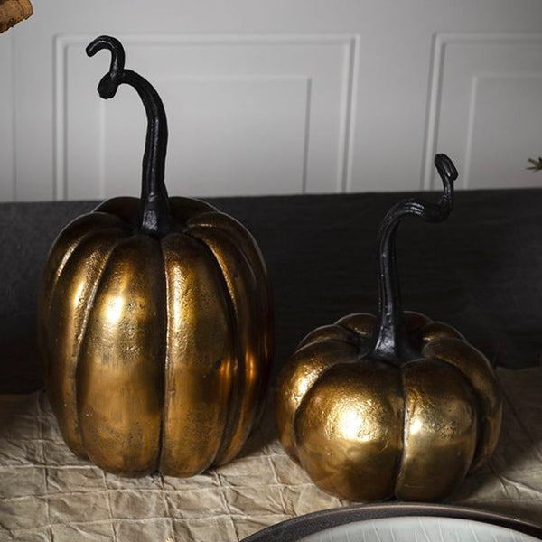 Totem Pumpkin Tabletop Accent – Paynes Gray