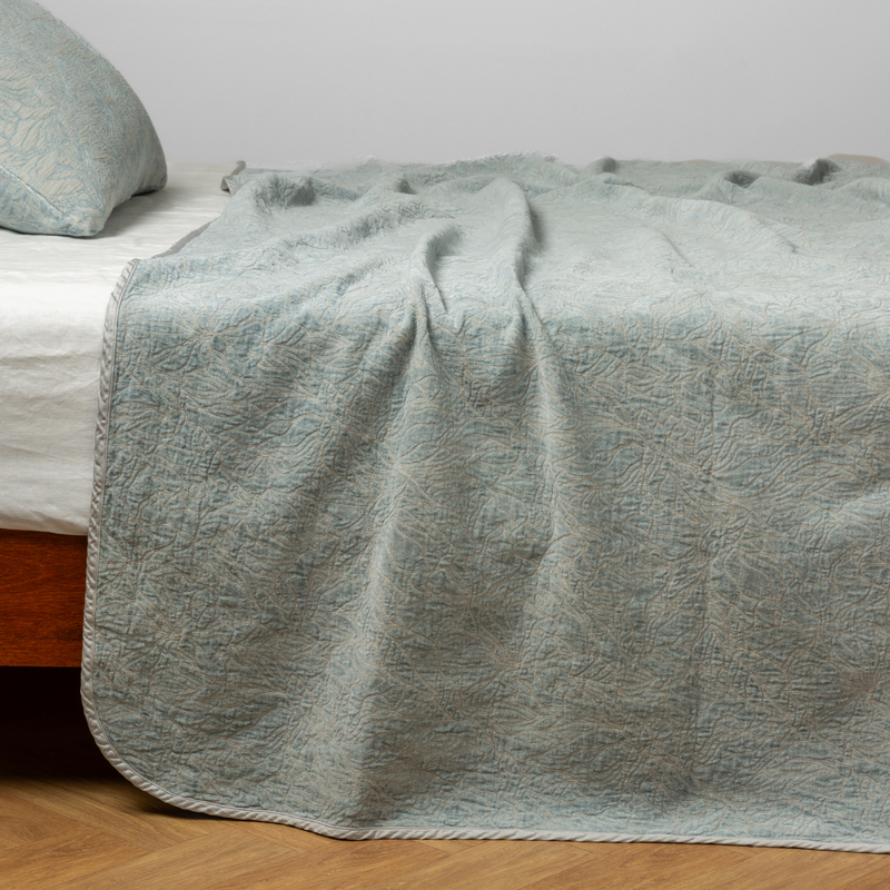 Bella Notte Georgia Bedspread – Paynes Gray