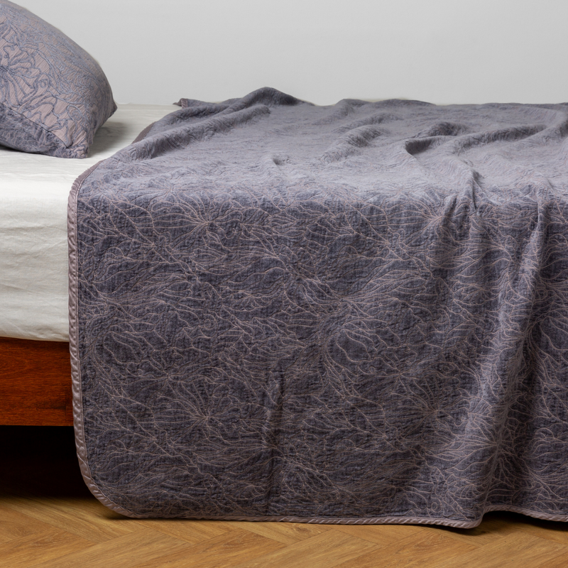 Bella Notte Georgia Bedspread – Paynes Gray