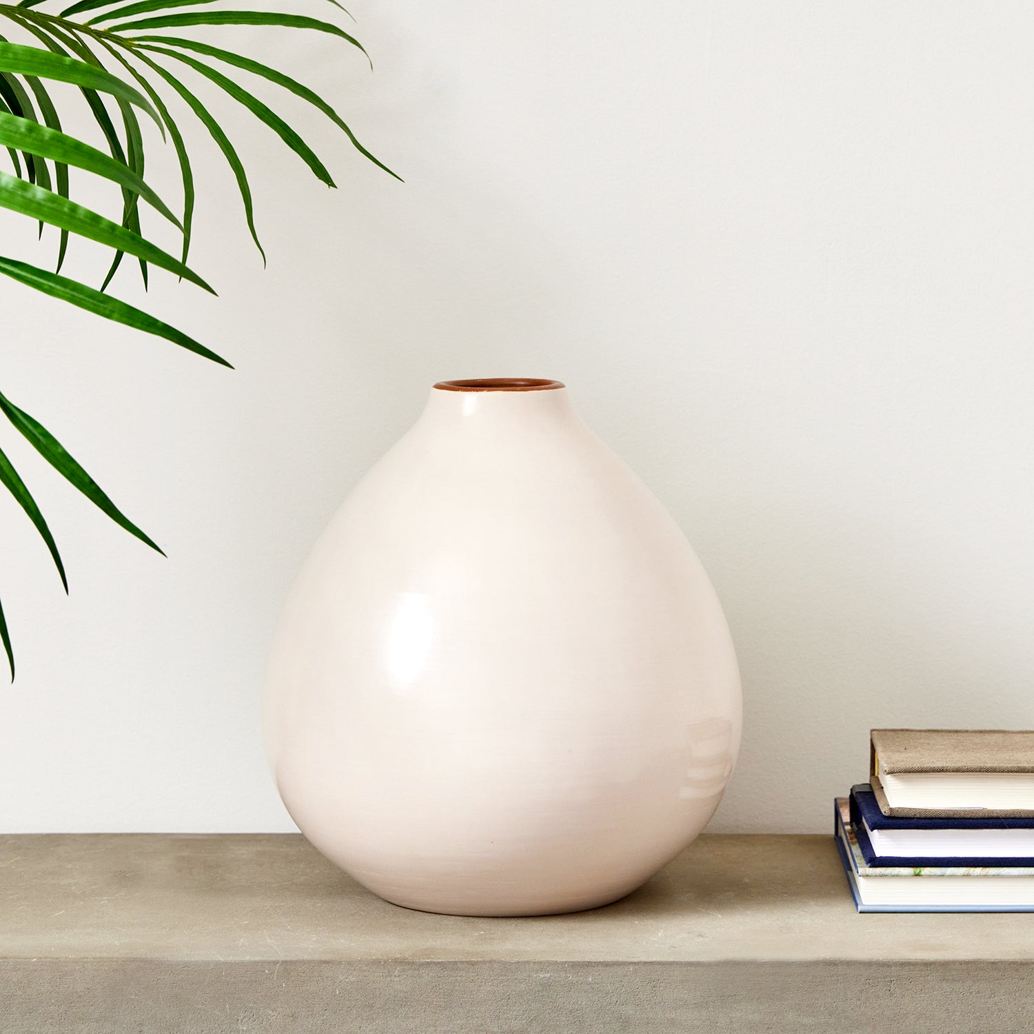 Lucela Medium Vase – Paynes Gray