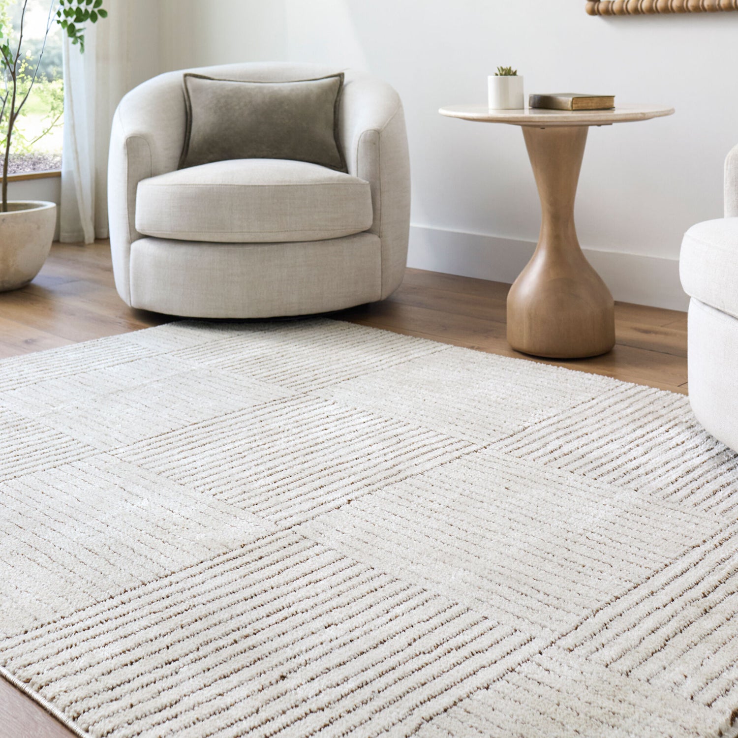 Galey Alix x Livabliss Architect Machine Woven Rug – Paynes Gray