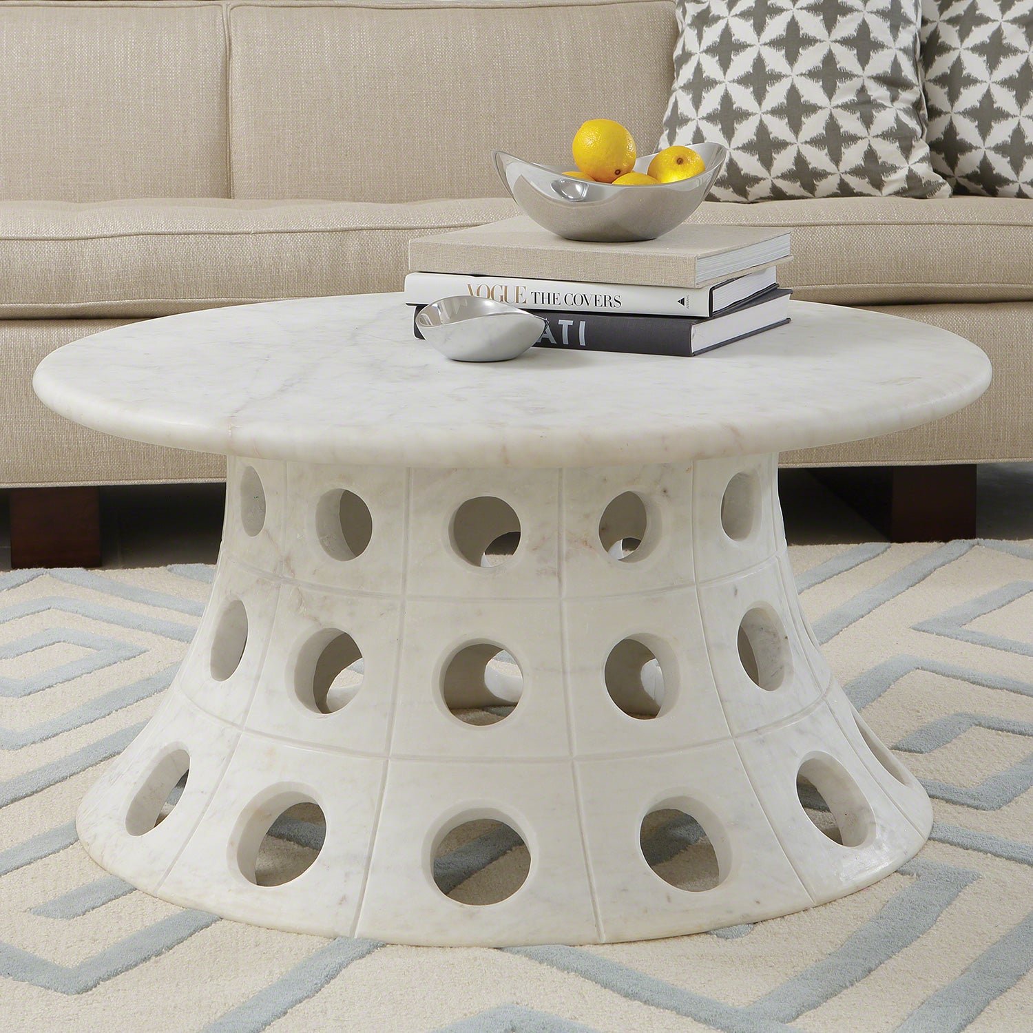 Global Views Taper Circle Cocktail Table – Paynes Gray