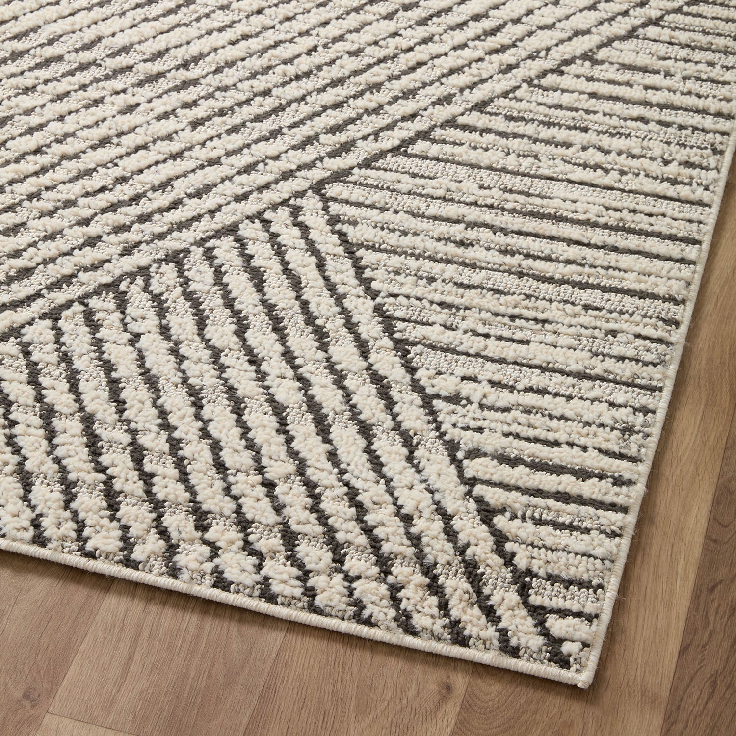 Loloi Fabian Stone Power Loomed Rug