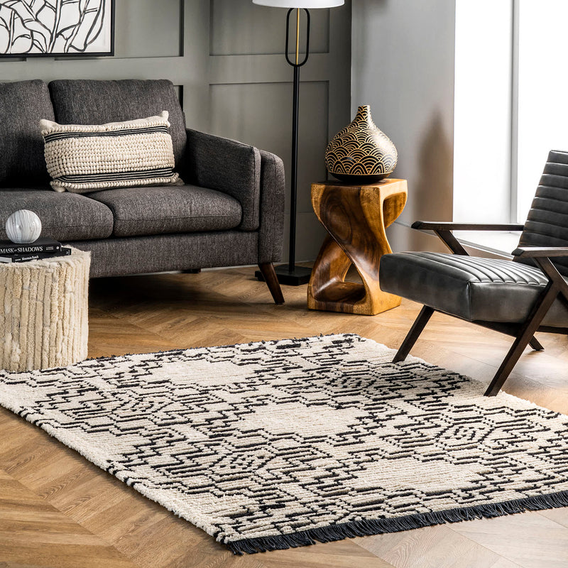 Mari Machine Made Rug